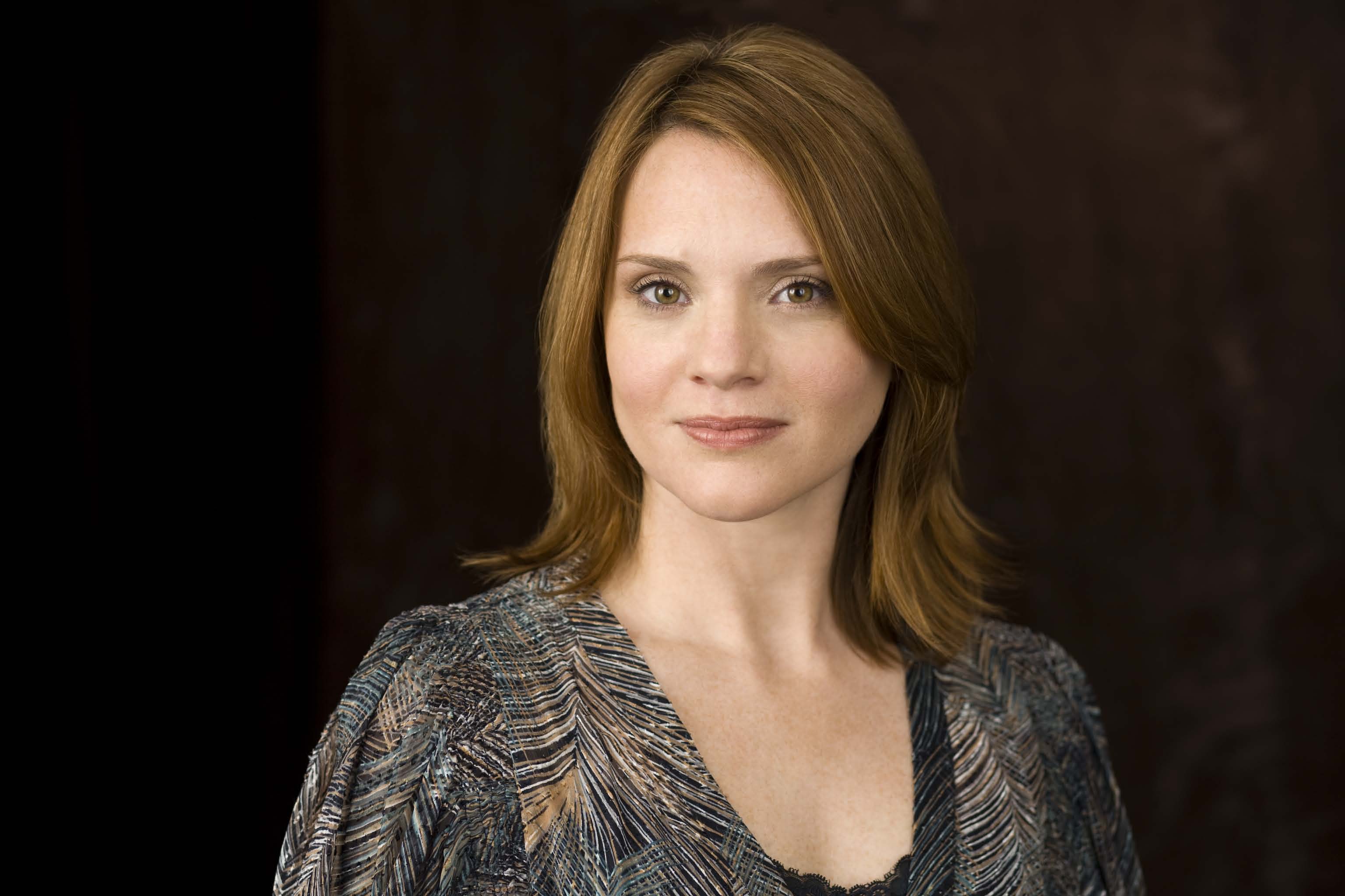 Jennifer Laura Thompson - DKC/O&M